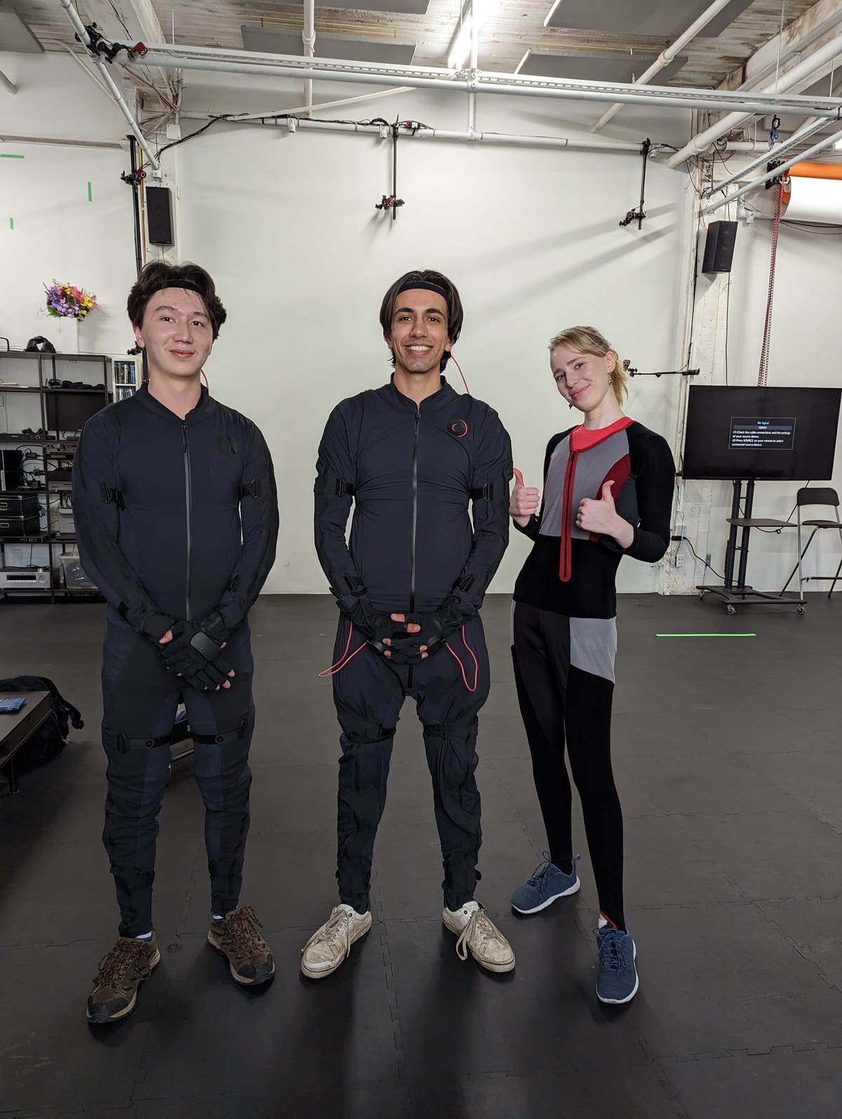 Invisible moving character that casts shadows in UE5